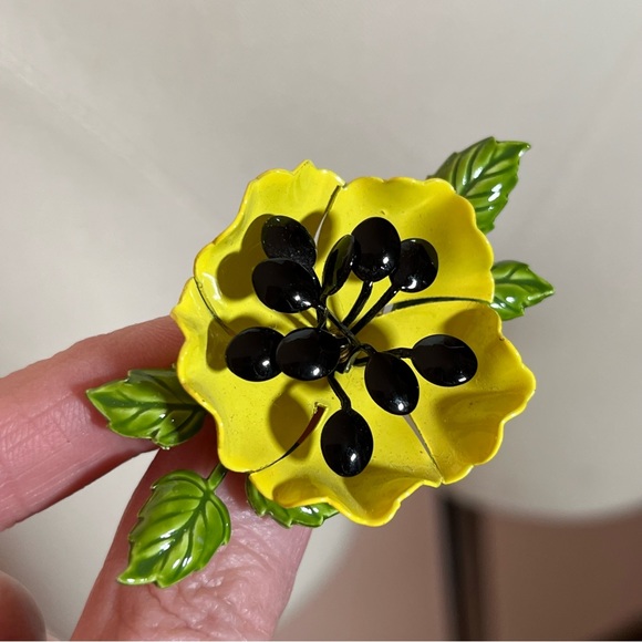 Vintage | Jewelry | Vintage 6 70 Retro Mod Yellow Enamel Metal Mcm ...